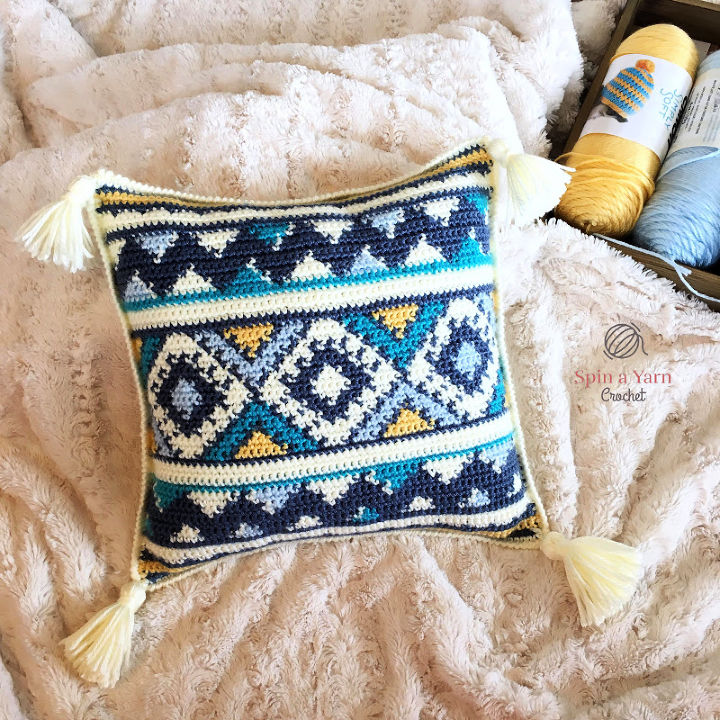 25 Free Crochet Pillow Patterns - Crochet Me