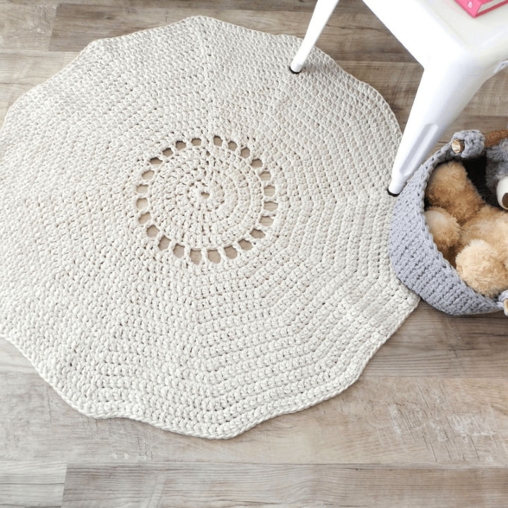 30 Free Crochet Rug Patterns for Beginners - Crochet Me
