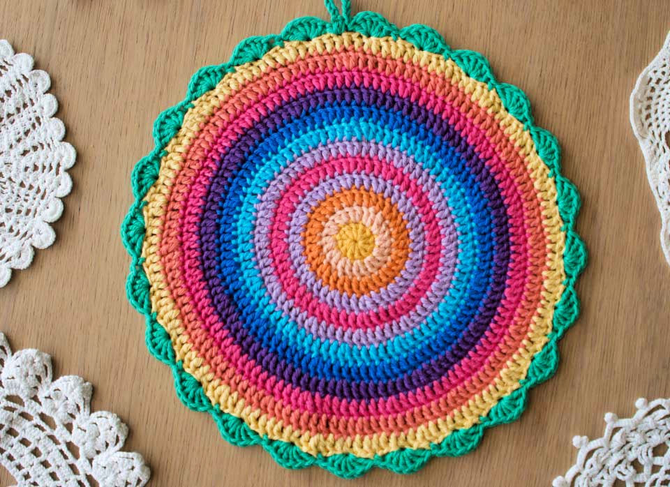 How to Crochet a Circle Rug | Crochet Circle Rug Patterns