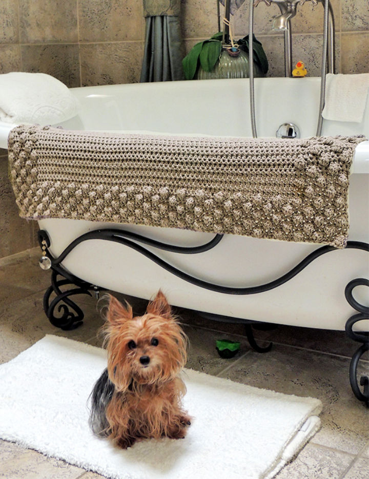 8 Free Crochet Bathroom Rug Patterns | Crochet Bath Mat