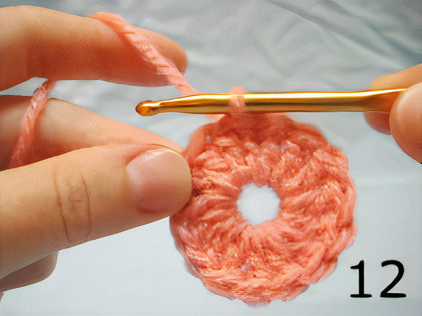 Crochet Magic Circle or Magic Ring (Step by Step Tutorial)